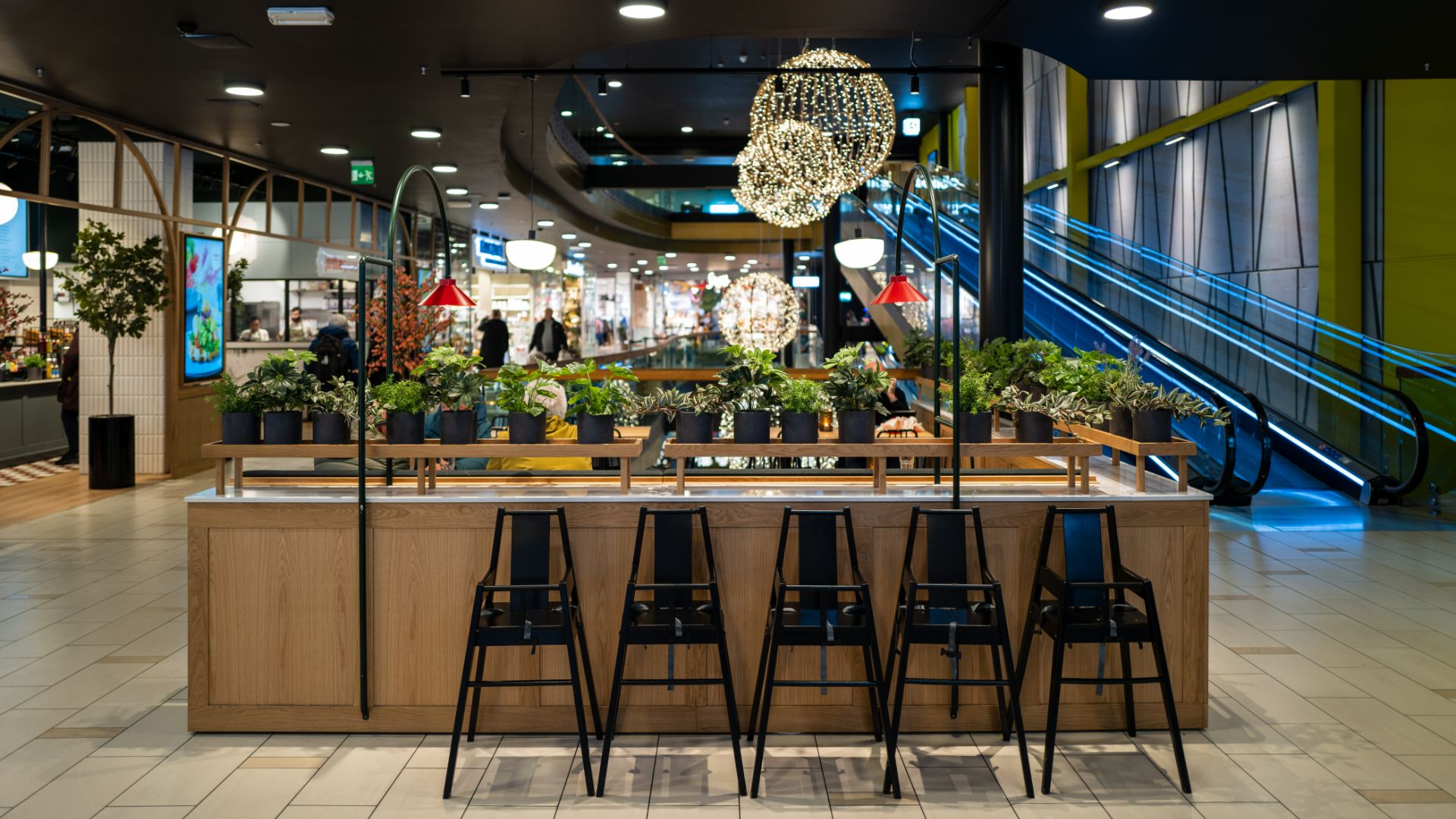 What Is a Food Hall Restaurant? What Is a Food Hall Restaurant?
